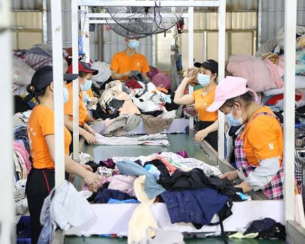 Wholesale Second Hand Clothes Supplier in China-Hisssen Global