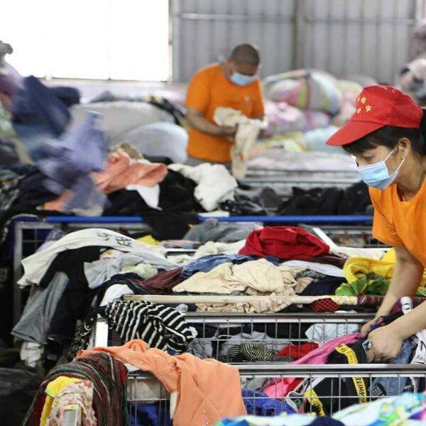Top Second Hand Clothes Wholesale Mixed Used Clothes Bales Supplier