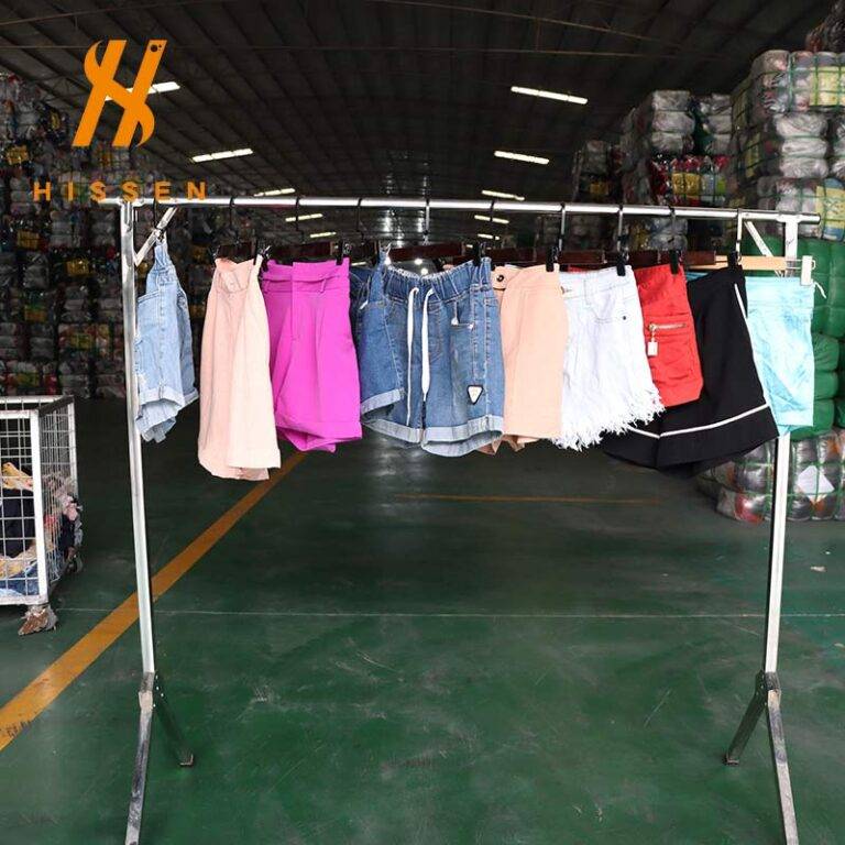 Hissen Global second hand Ladies Mini Pants bales of clothes
