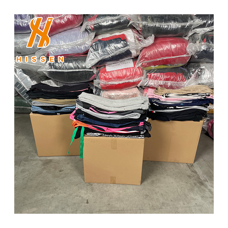 The Guide to Selling Used Brand Clothes Wholesale - hissenglobal.com